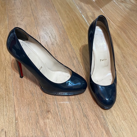 Christian Louboutin | Shoes | Christian Louboutin Filo Navy Patent Pump | Poshmark